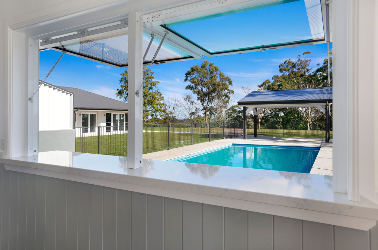 What are Aluminium Servery Windows?